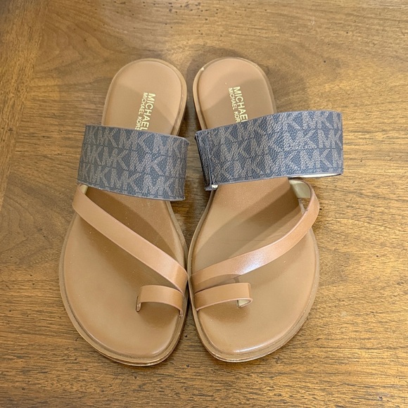 MICHAEL Michael Kors | Shoes | Michael Kors Logo Sandals Size 65m ...